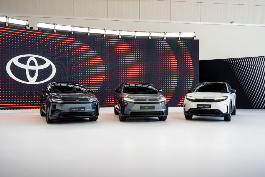 Η Toyota ενισχύει τη στρατηγική πολλαπλών διαδρομών