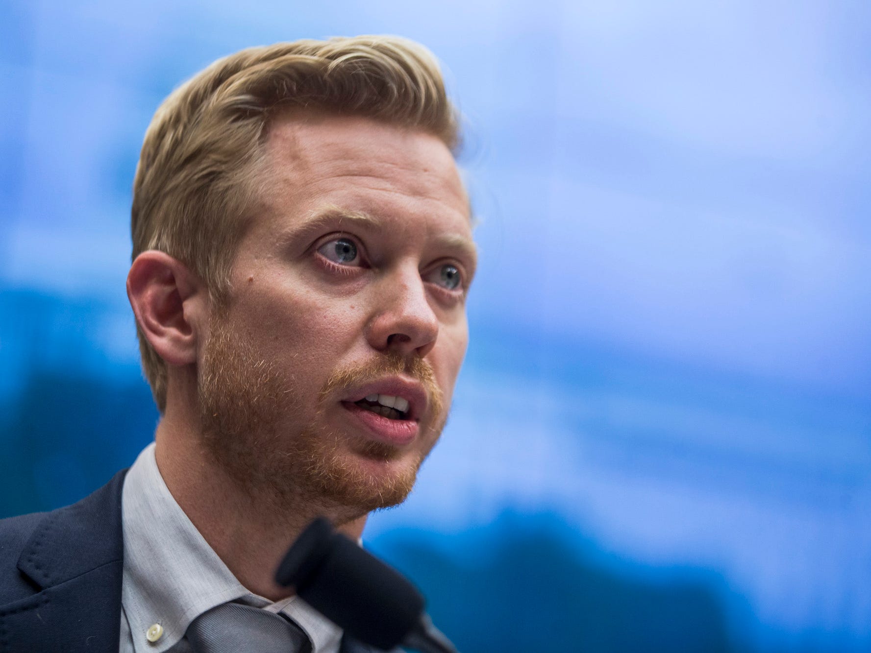 Reddit CEO says some 'very basic human stuff' makes a good leader at ...