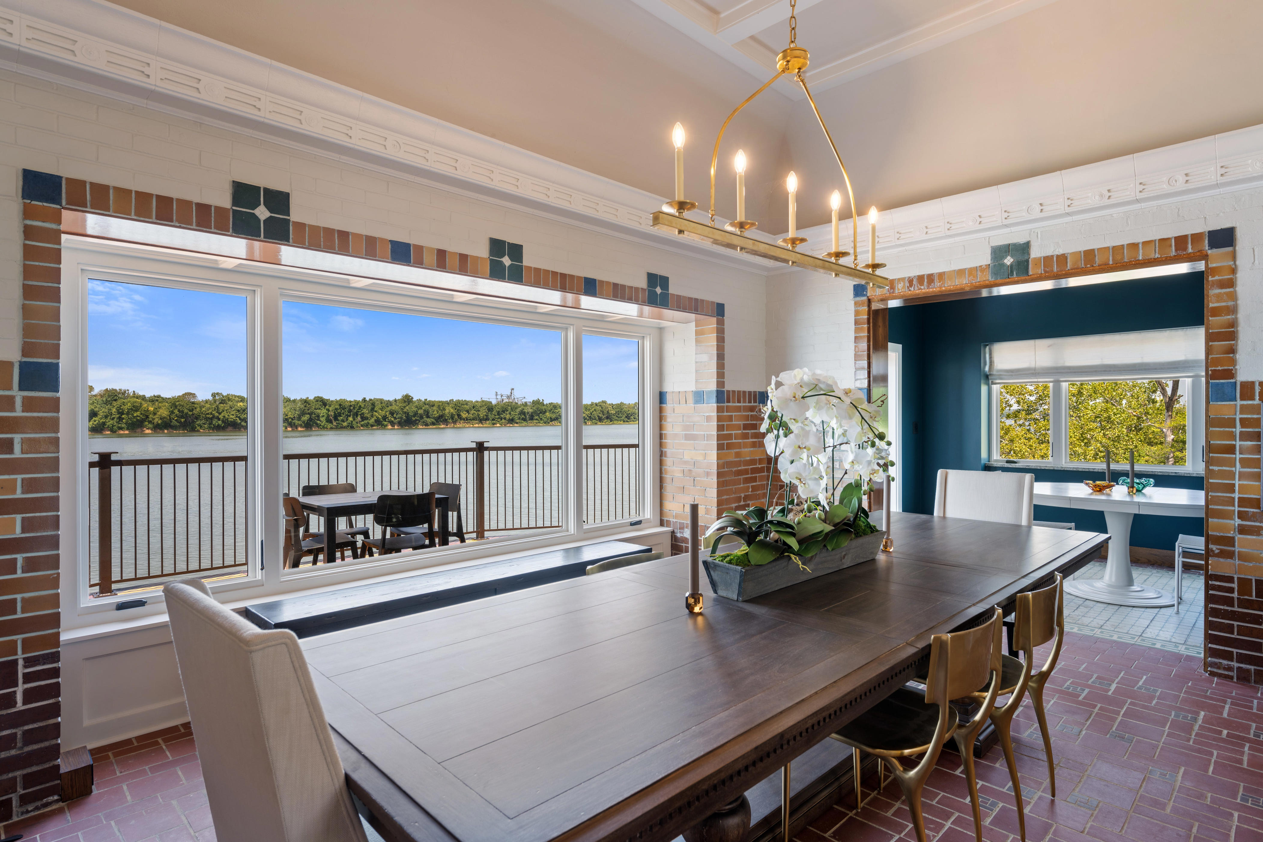 Waterfront living: Explore 3 of our favorite homes we've featured with ...