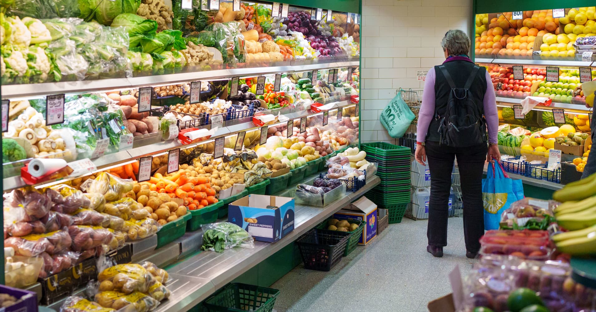 UK inflation rises to 3.4% in December, above forecasts