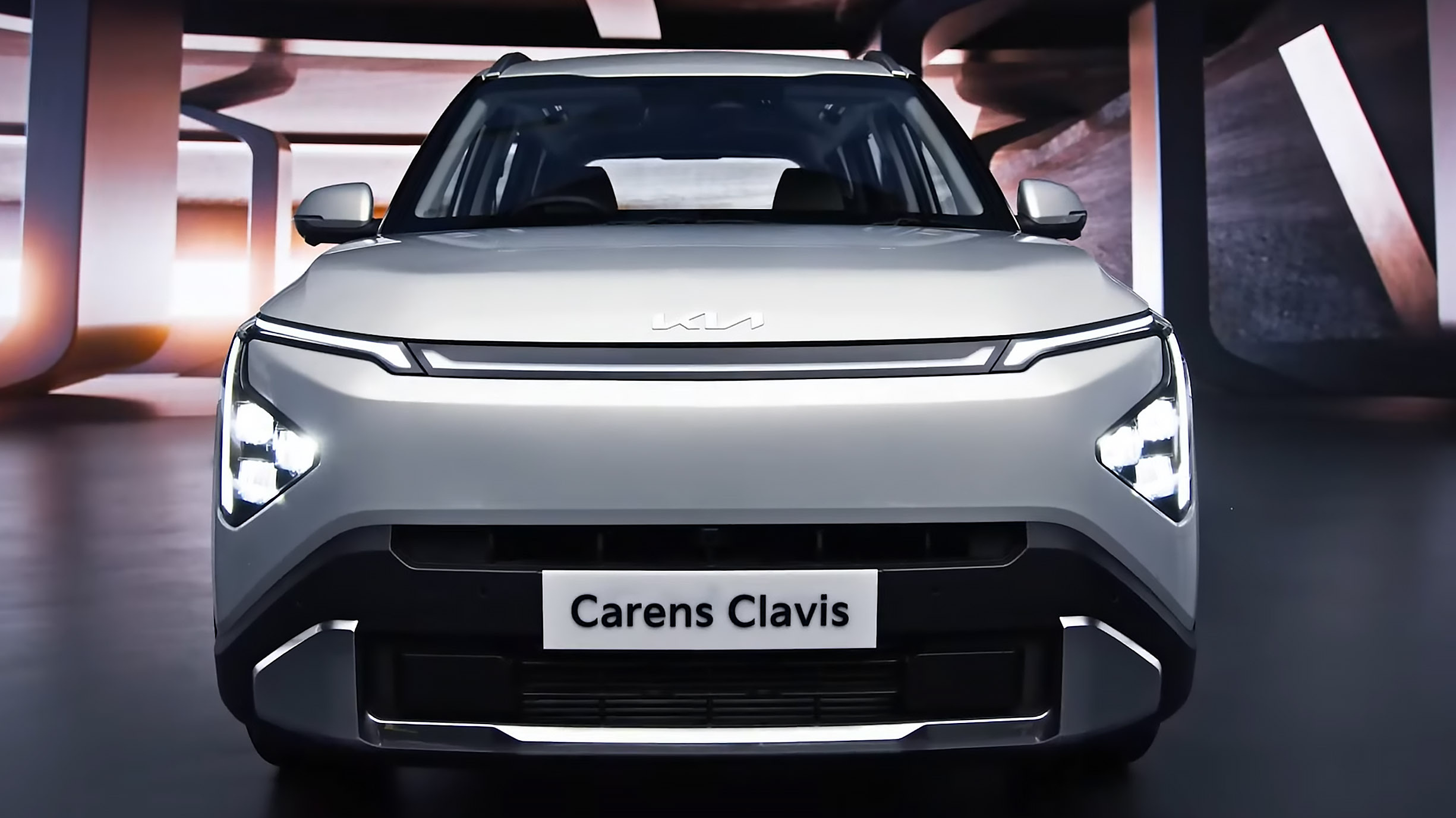 Kia’s New ICE Minivan Looks Like A Crossover EV