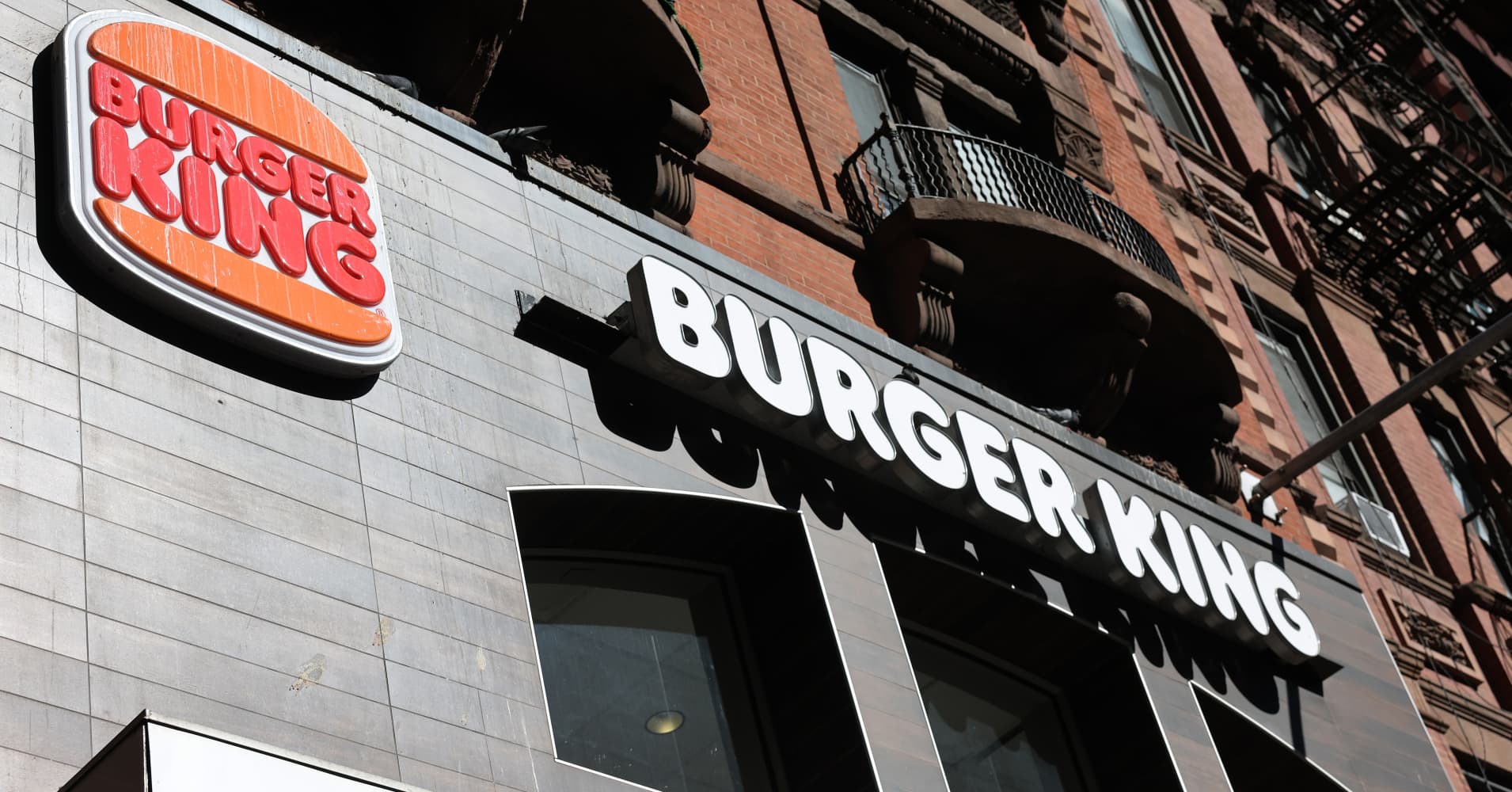 Restaurant Brands earnings miss as Burger King, Popeyes and Tim Hortons ...