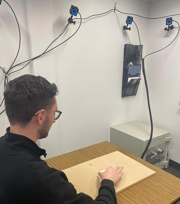 The simple test that reveals whether you or your child has autism in ...