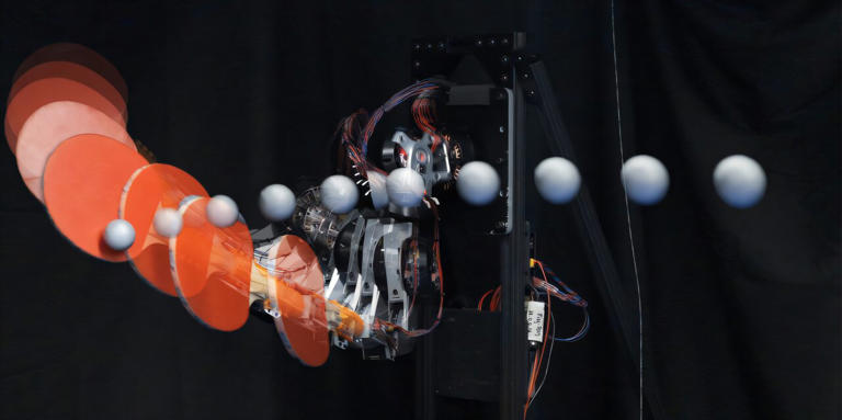Ping pong robot returns shots with high-speed precision