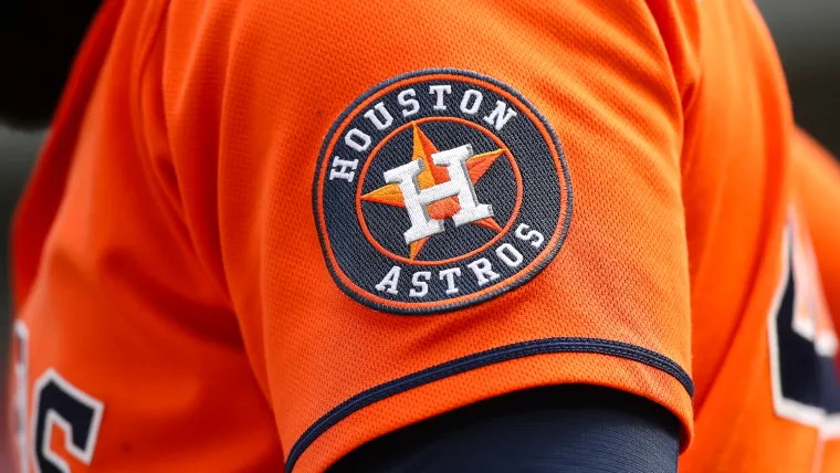 Astros could cut ties with $18 million 2x All-Star, warns MLB insider