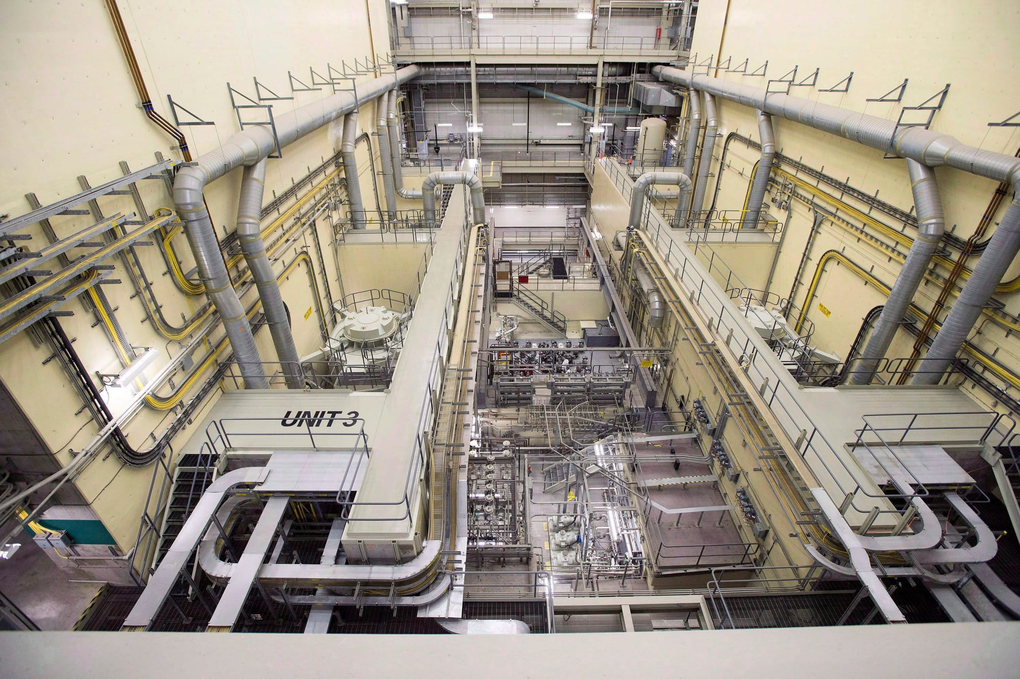 Nuclear companies lobbying across Canada to adopt small modular ...