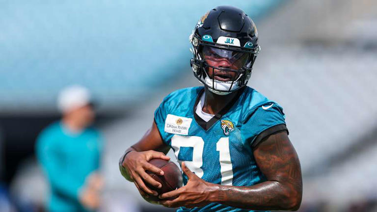 Cowboys release veteran wide receiver after George Pickens trade