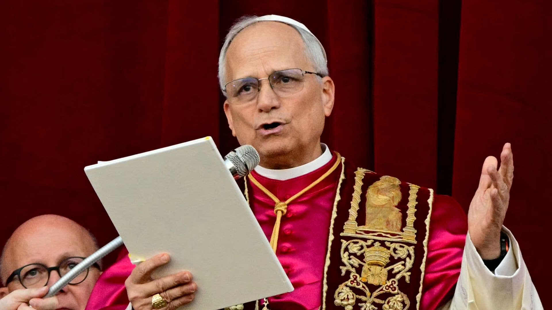 New Pope Leo XIV, Robert Prevost — The first American Pope in history ...