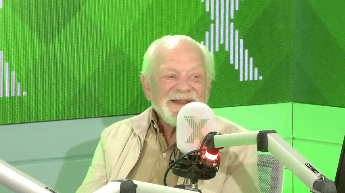 Sir David Jason reprises his iconic role as Only Fools and Horses' Del ...