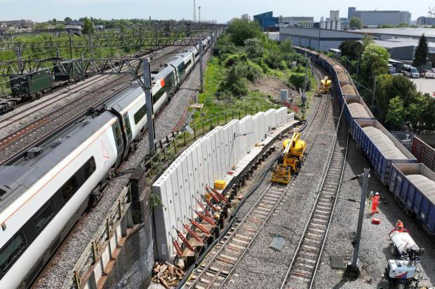 West Coast Main Line through Watford Junction reopens after upgrades
