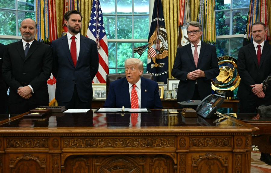 LIVE: Trump announces ‘comprehensive’ trade deal with UK