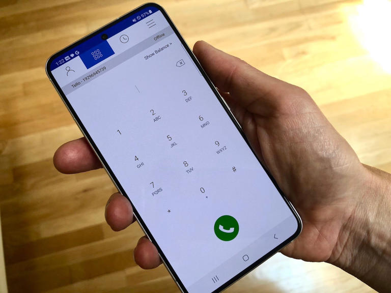 The best cell phone plans for seniors in 2025