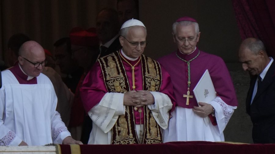 Pope Leo lauds journalism in comments about Catholic church abuse