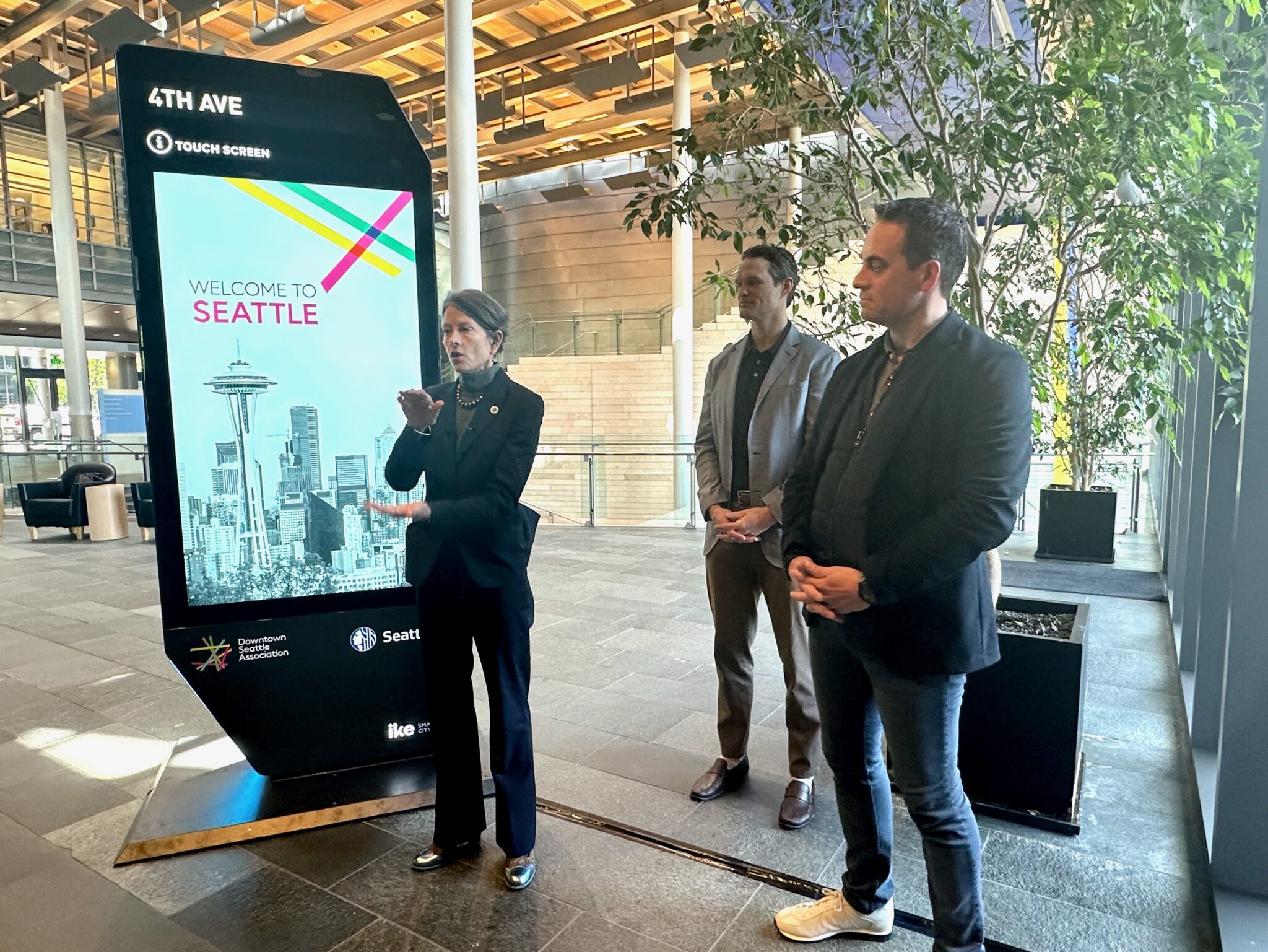 Proposal to bring digital kiosks to downtown Seattle streets moves ...