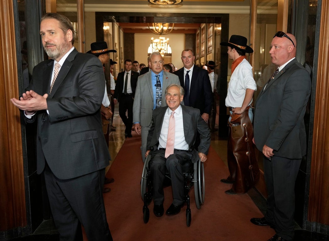 Texas Gov. Greg Abbott, Harlan Crow announce $100 million investment in ...