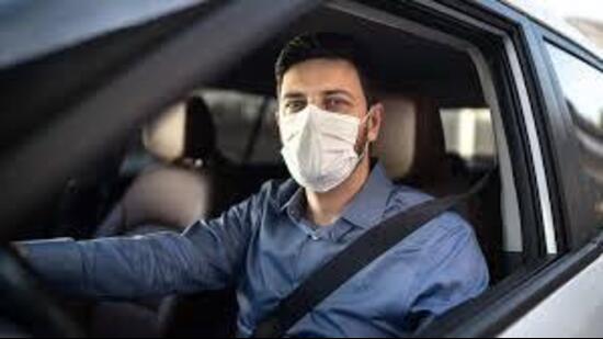 No fuel to drivers with covered faces, without number plates ...