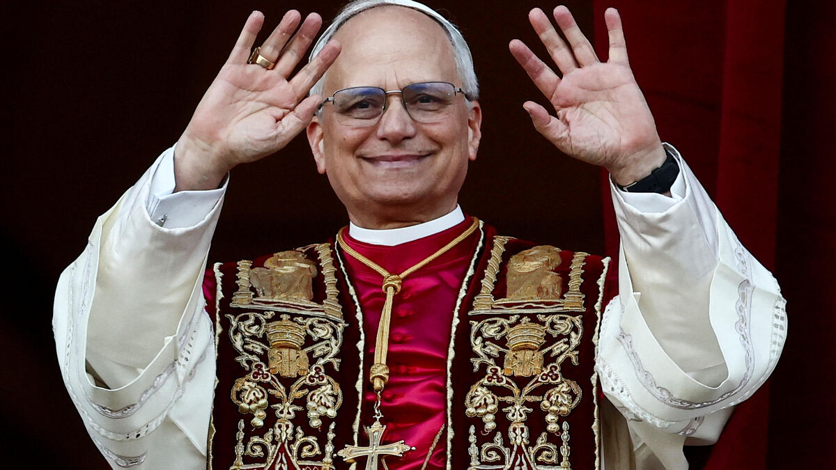 Pourquoi le nouveau pape Robert Francis Prevost a choisi le prénom de ...