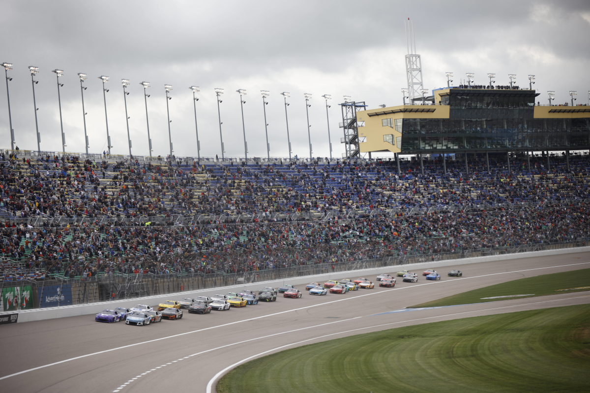 NASCAR Race Today: Cup Series at Kansas start times, schedule and how ...