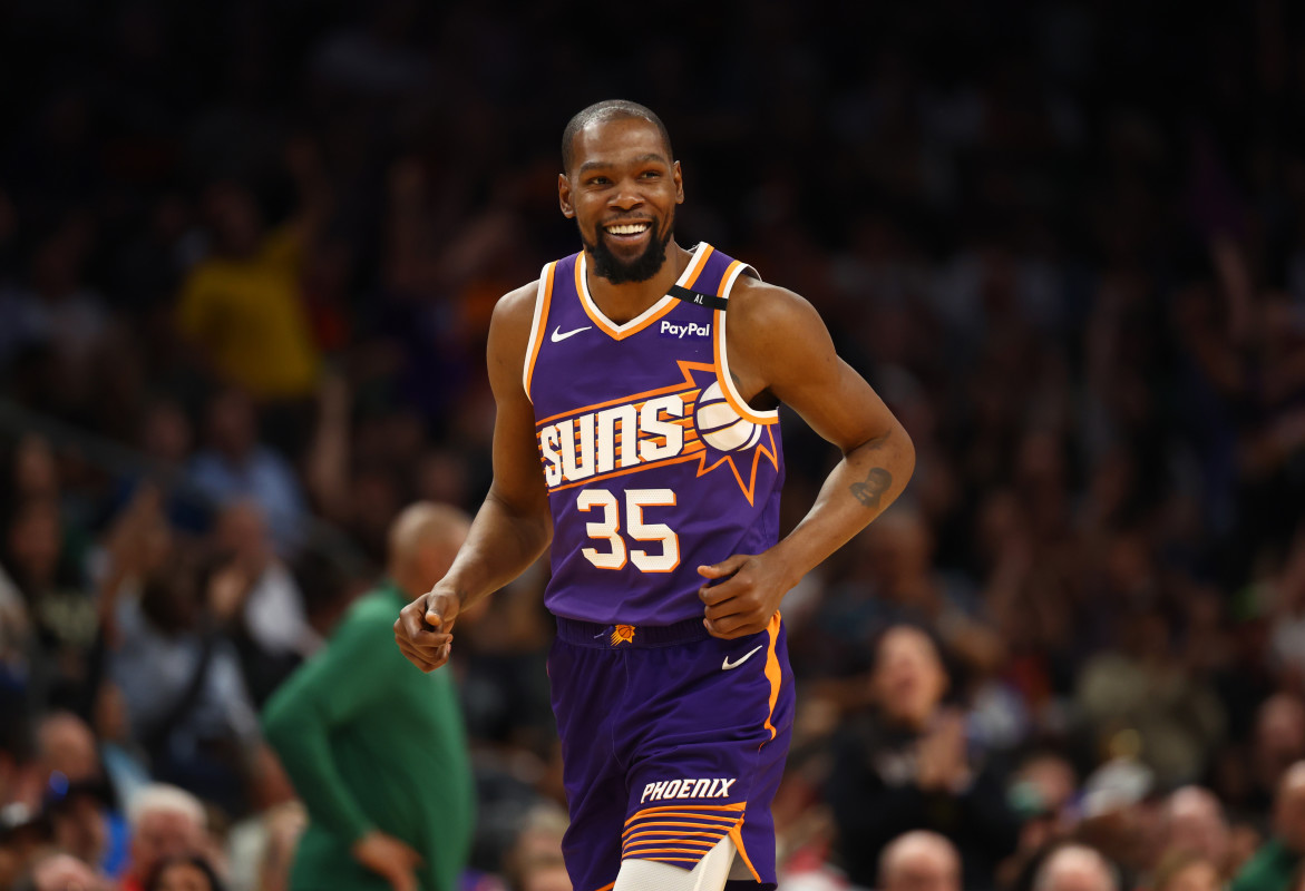 Shams Charania Links 5 Teams to Suns Star Kevin Durant in Trade Talks
