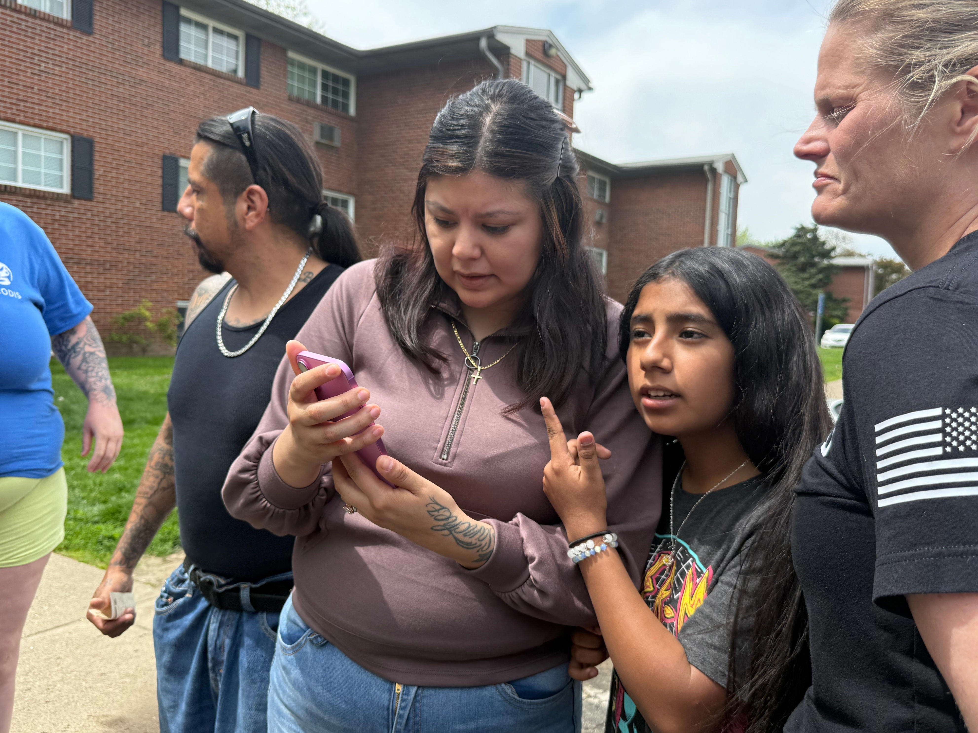 April Garcia's family desperately searching Indianapolis for mom missing for weeks