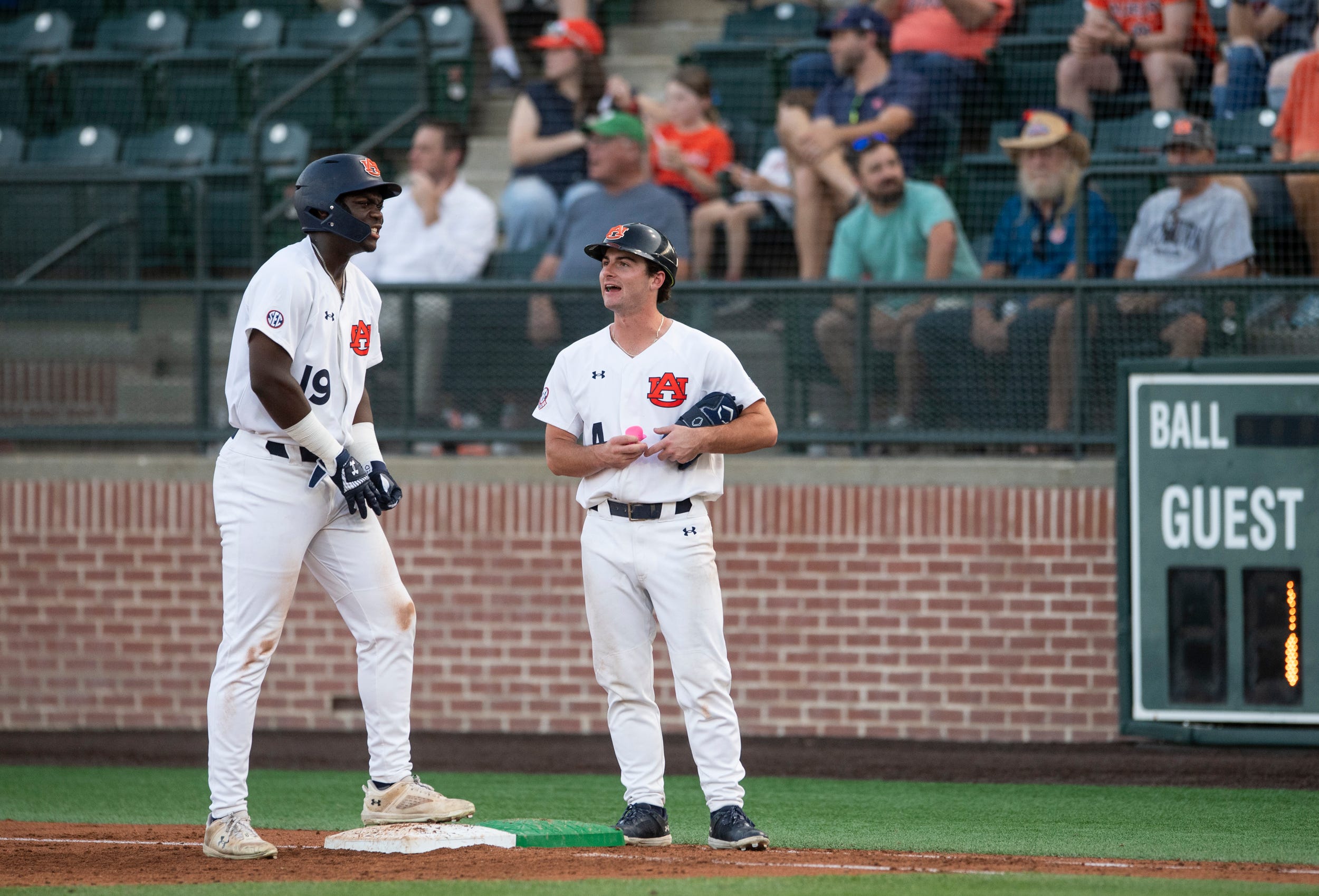 A star at Birmingham Southern, Andrew Dutton still playing vital role ...