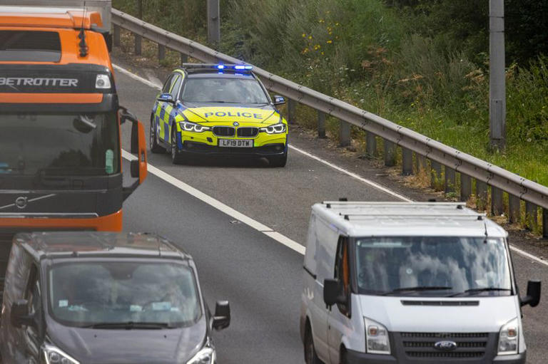 M53 pile-up shuts Cheshire motorway