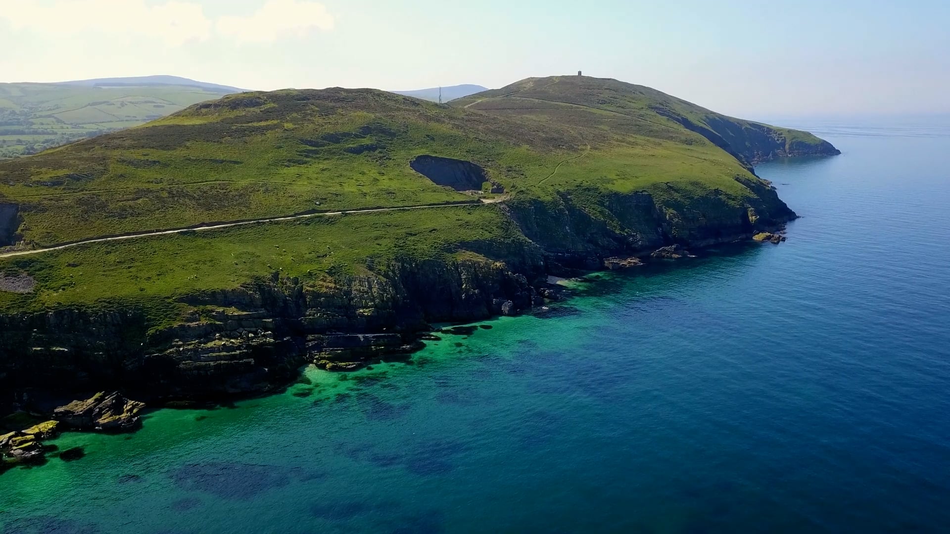 Pulau Man dari Drone: Landmark Manx yang Megah dari Atas