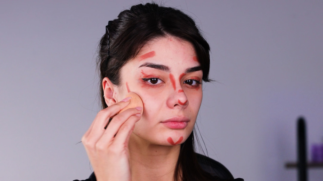 Makeup Hacks With Only Lipstick
