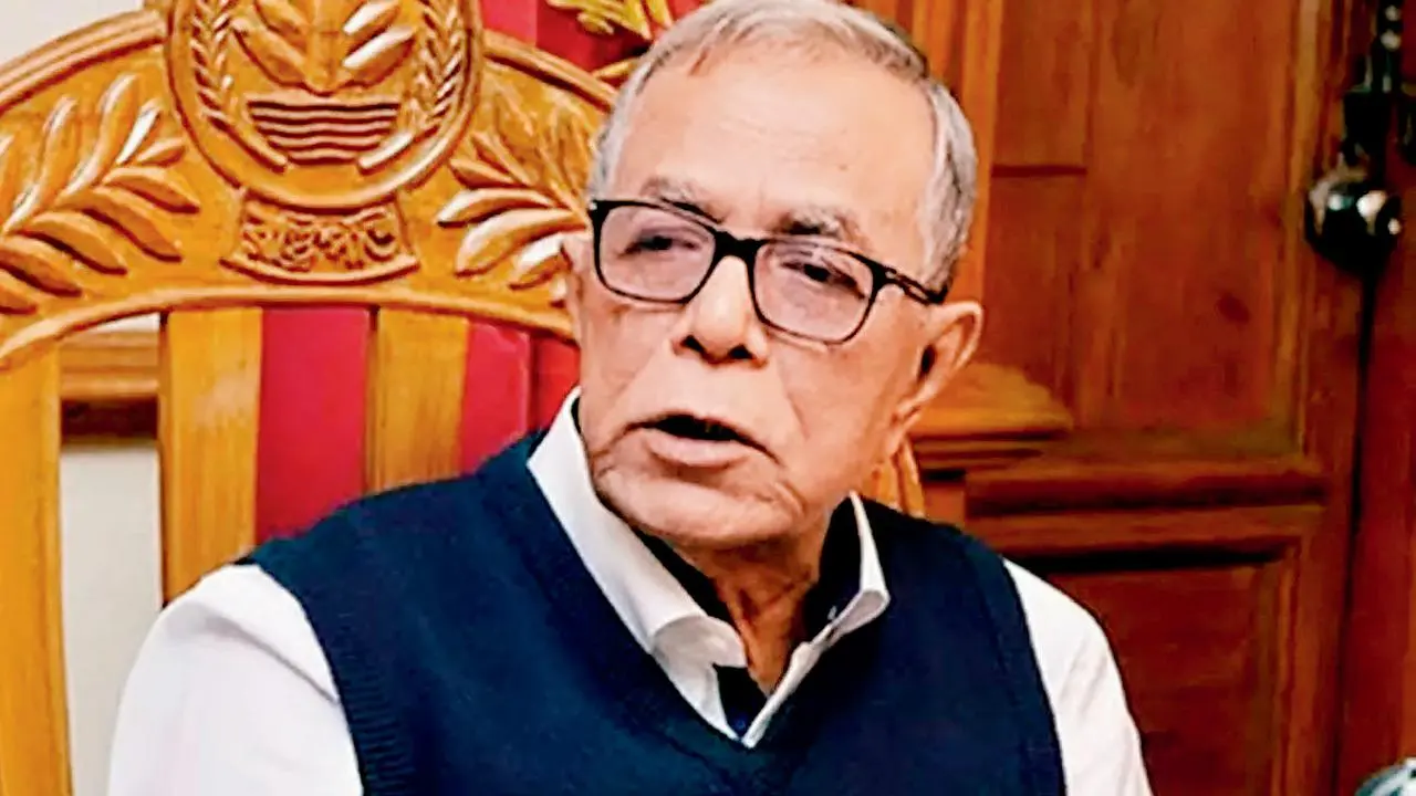 Bangladesh’s former President Abdul Hamid leaves country