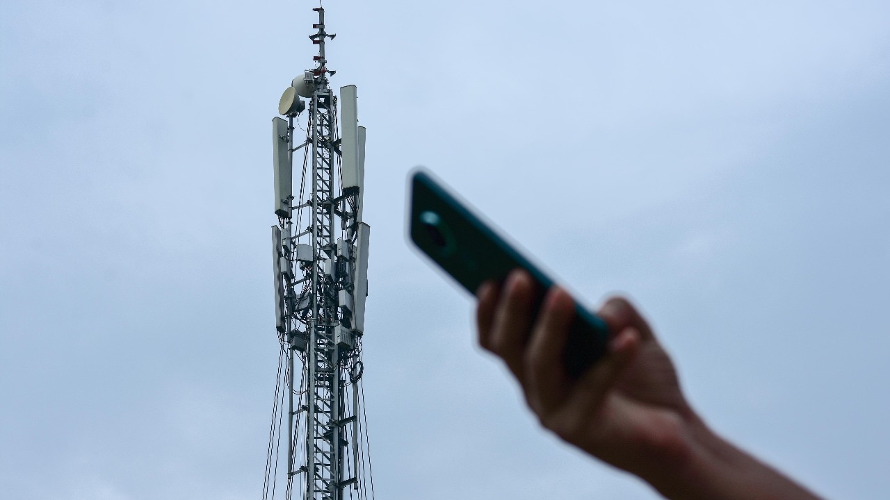 Telecom regulator recommends 5-year satellite spectrum allotment: Report
