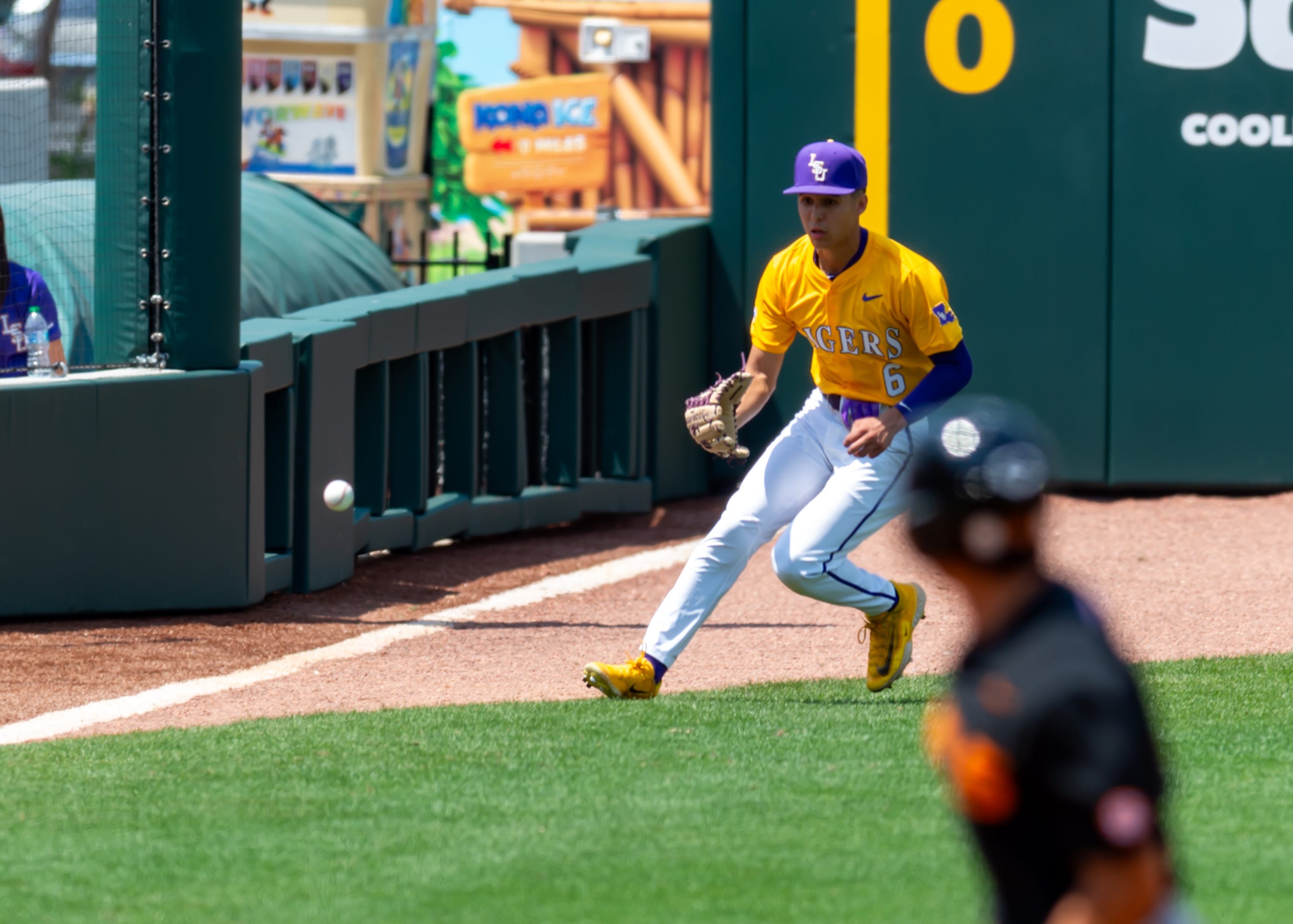 How to watch LSU baseball vs Arkansas today: Time, TV channel for Friday