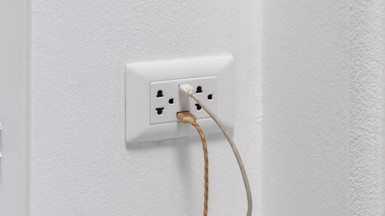Do USB Sockets Use Electricity When Not In Use?