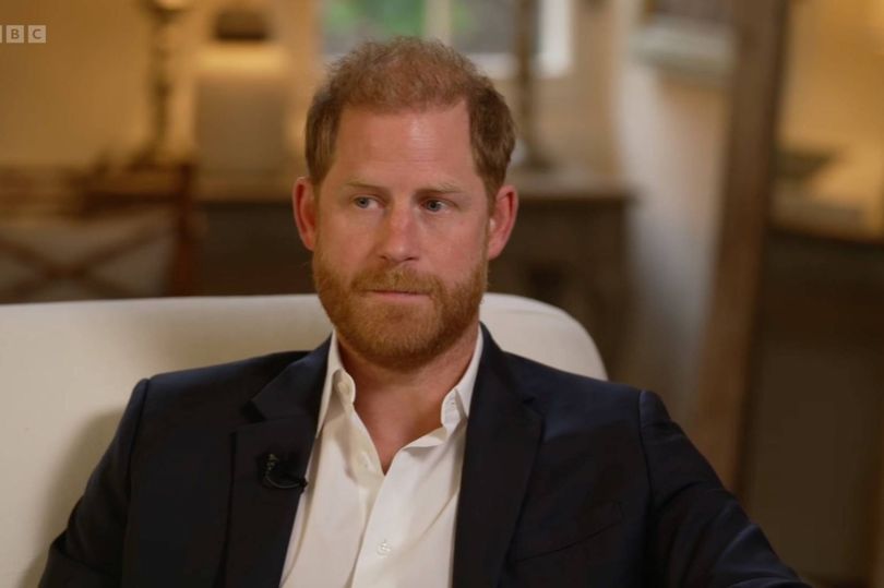 "I don't know what's more disgusting.' Friends of Prince Harry ...