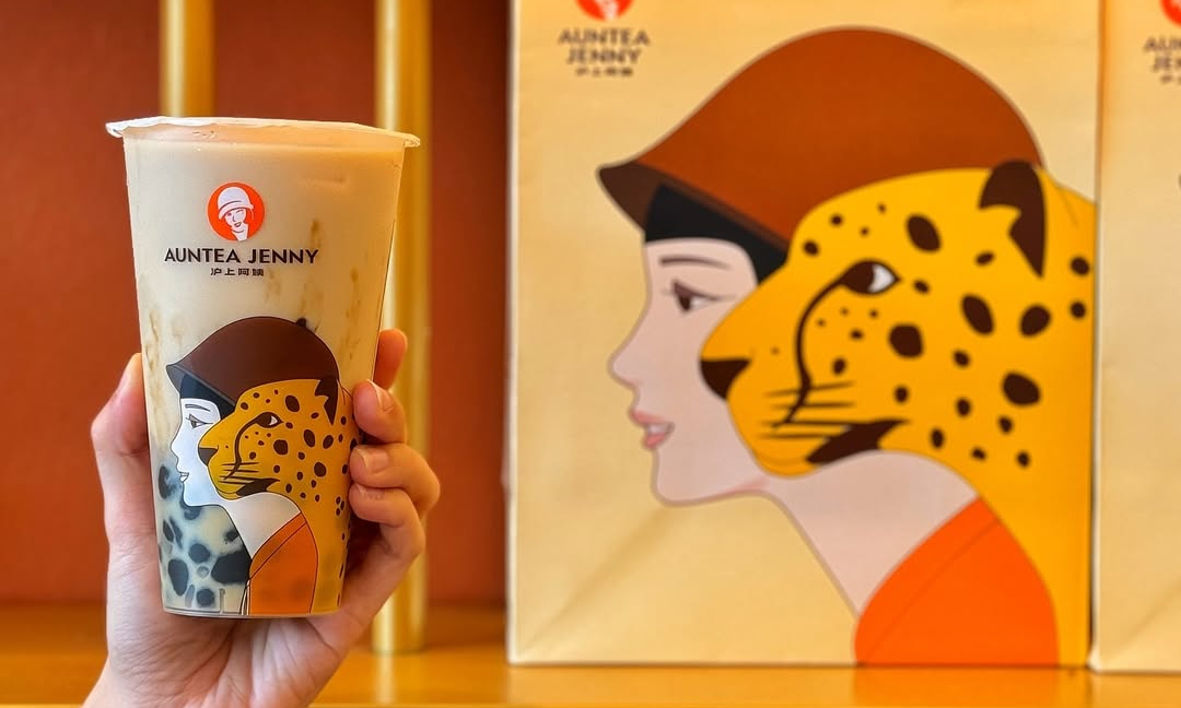 China's bubble tea boom brews billionaires: Husband-and-wife founders ...