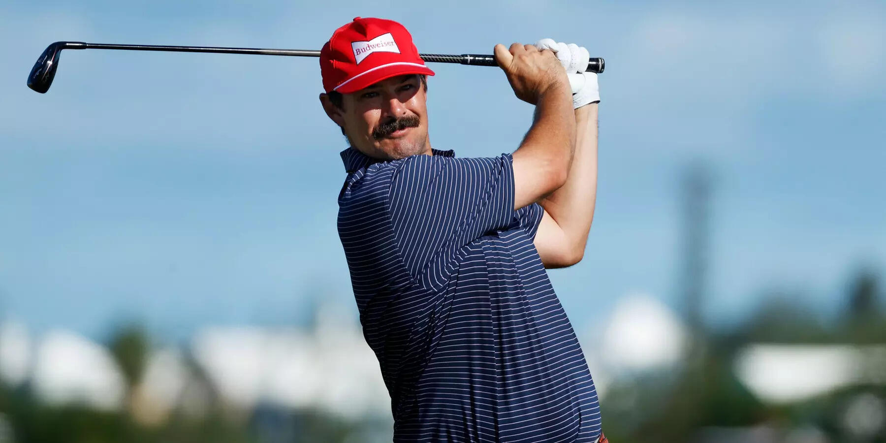 Johnson Wagner recreates Tiger Woods' Iconic 2000 shots live on Golf ...