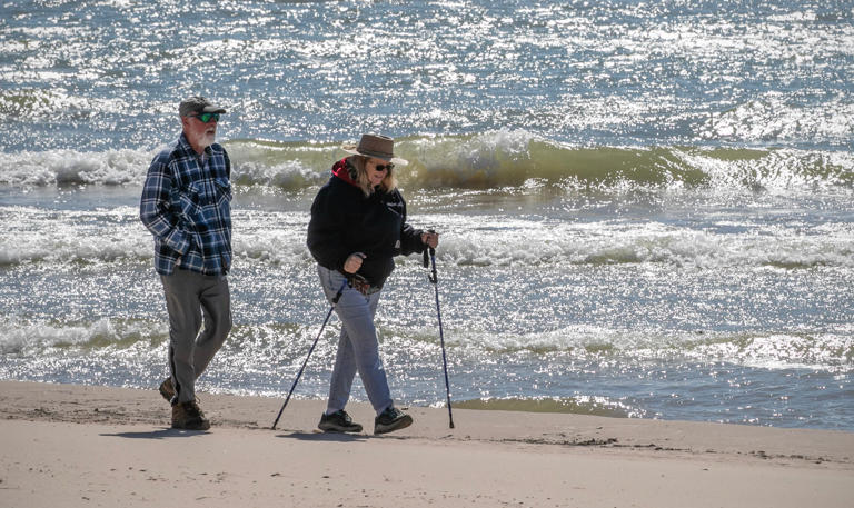 Here's what's replacing Kites over Lake Michigan at Neshotah Beach ...