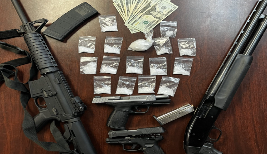 AR-15-style rifle, sawed-off shotgun, drugs seized after North Carolina ...