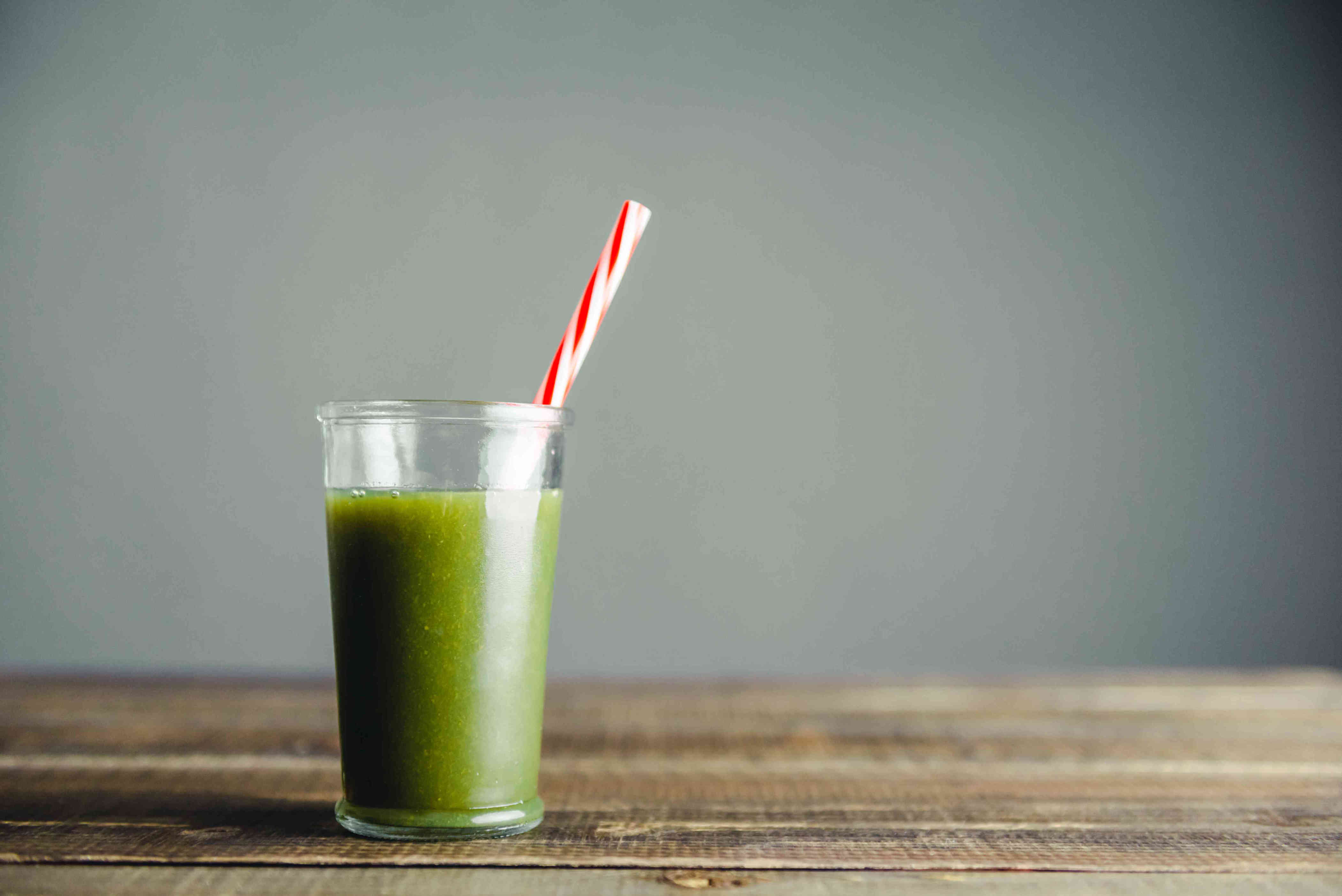 I Swapped My Afternoon Coffee for Greens Powder—Here's What It Did for ...