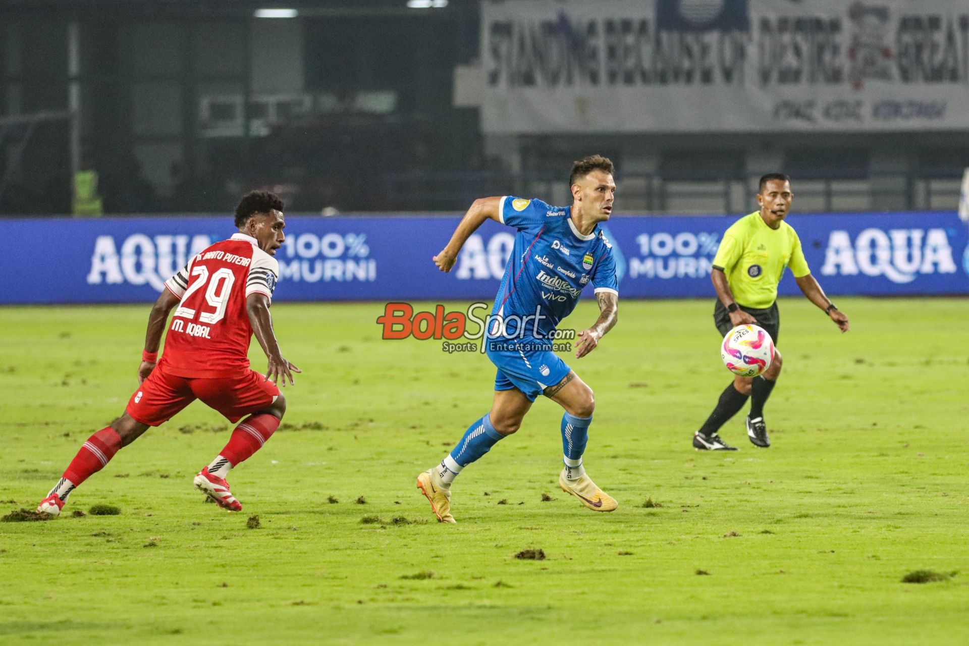 Pernah bela Persib dan Ratchaburi FC, Tyronne Del Pino komentari ...