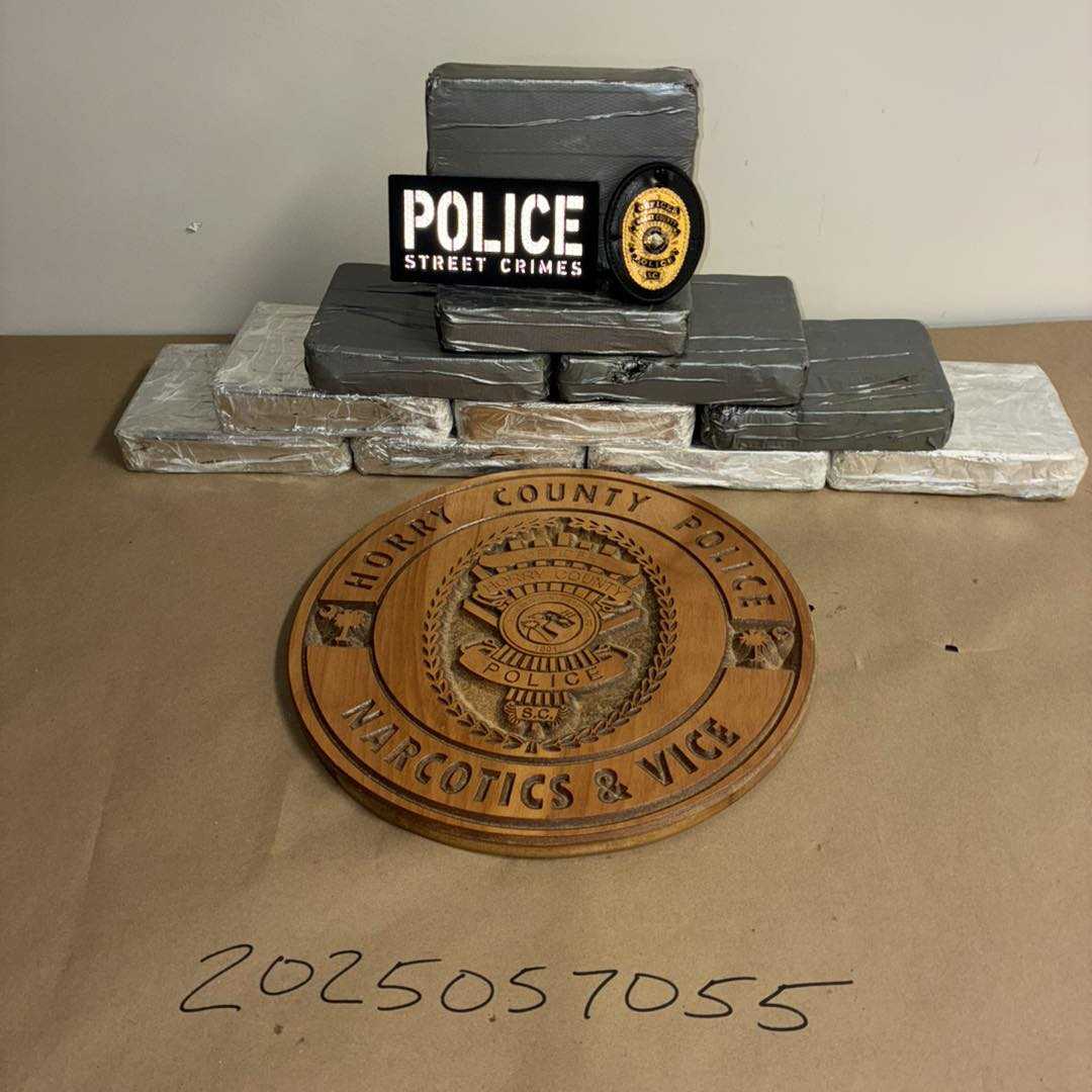 Man throws $1 million worth of fentanyl out car during chase in Myrtle ...