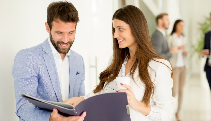 10 Things Men Find Attractive In Women