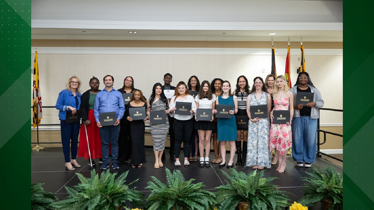 CSM Honors Academic Stars at La Plata Ceremony