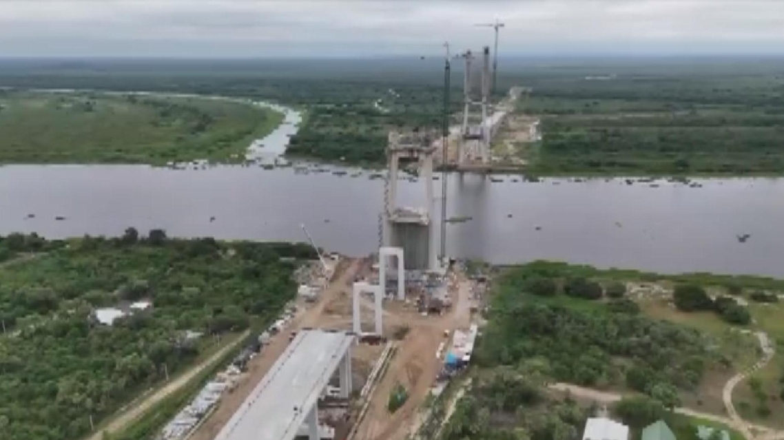 Brasil/Paraguay-Puente Bioce?nico