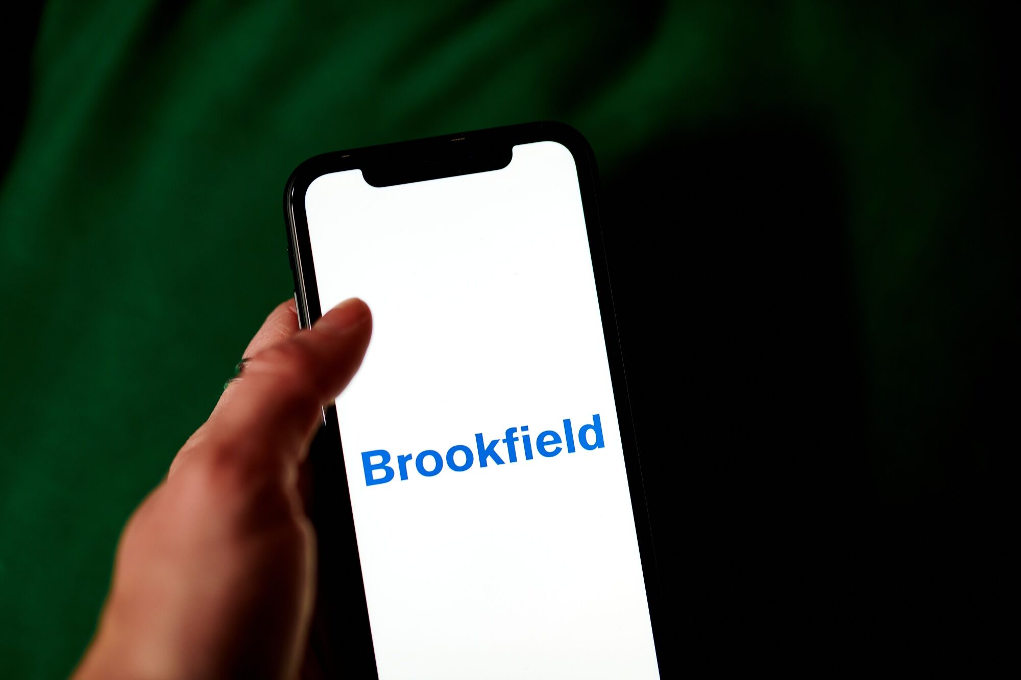 Fired Brookfield VC Head Says Firm Asked Him to Lie to Investors