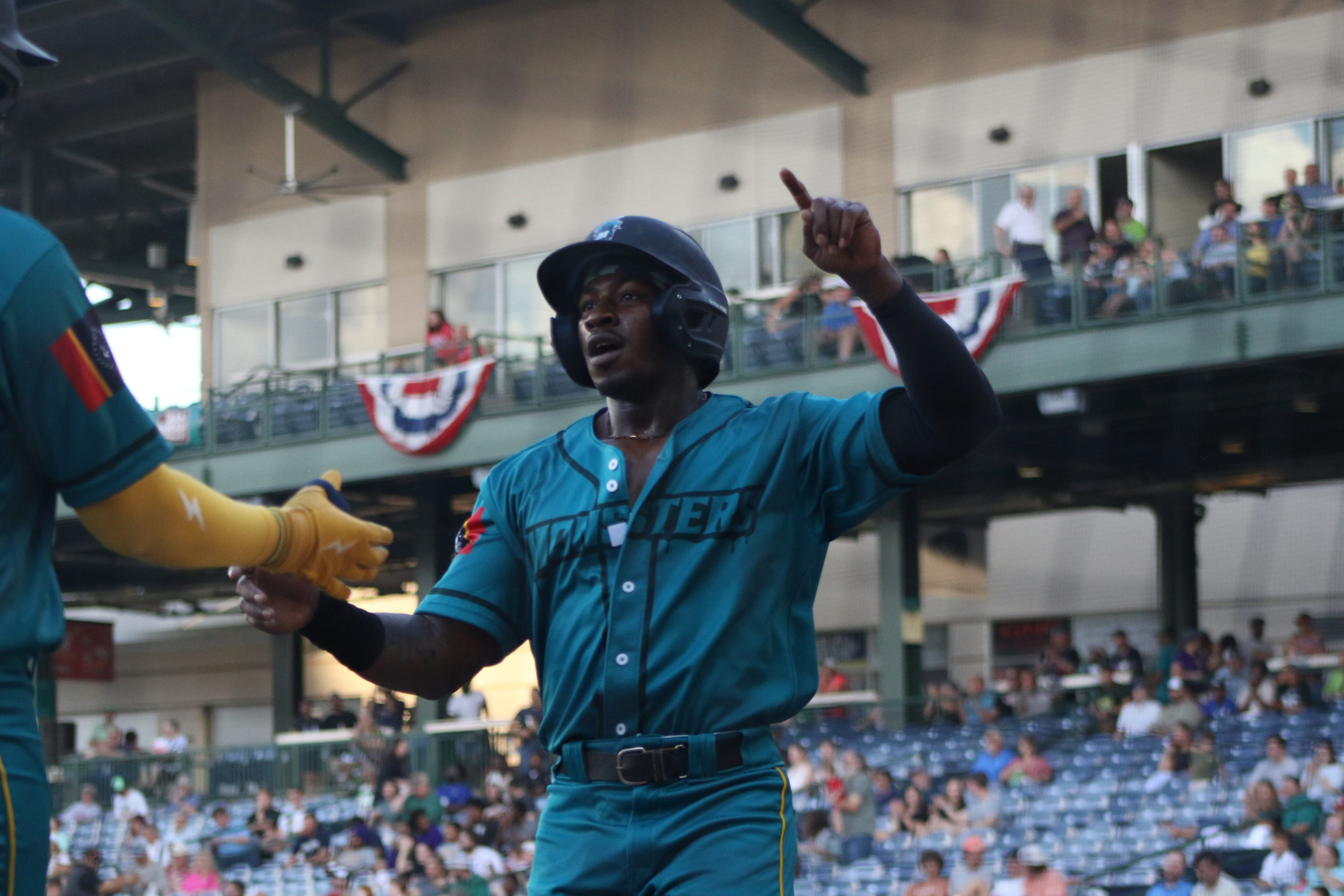 Mud Monsters secure 11-run victory in first-ever game at Trustmark Park