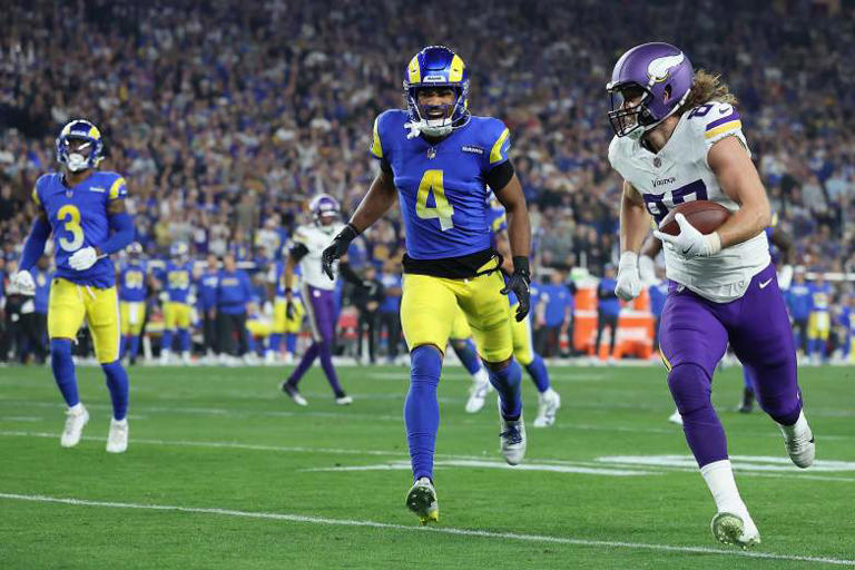 Bleacher Report Labels Rams Trade That ‘Should Happen’