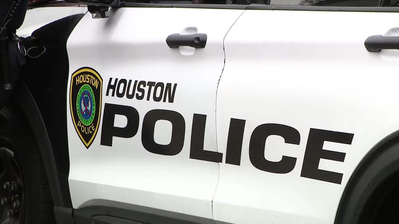 Texas man fatally shot following fight outside Southwest Houston ...