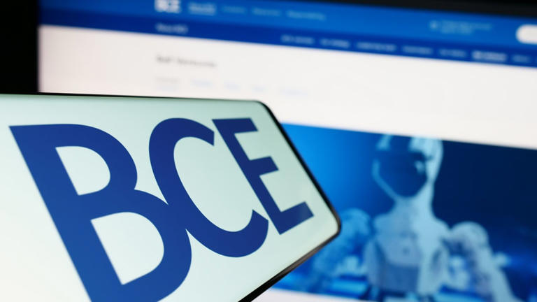 Bell cuts 180 more Canadian jobs as union blasts US investment push