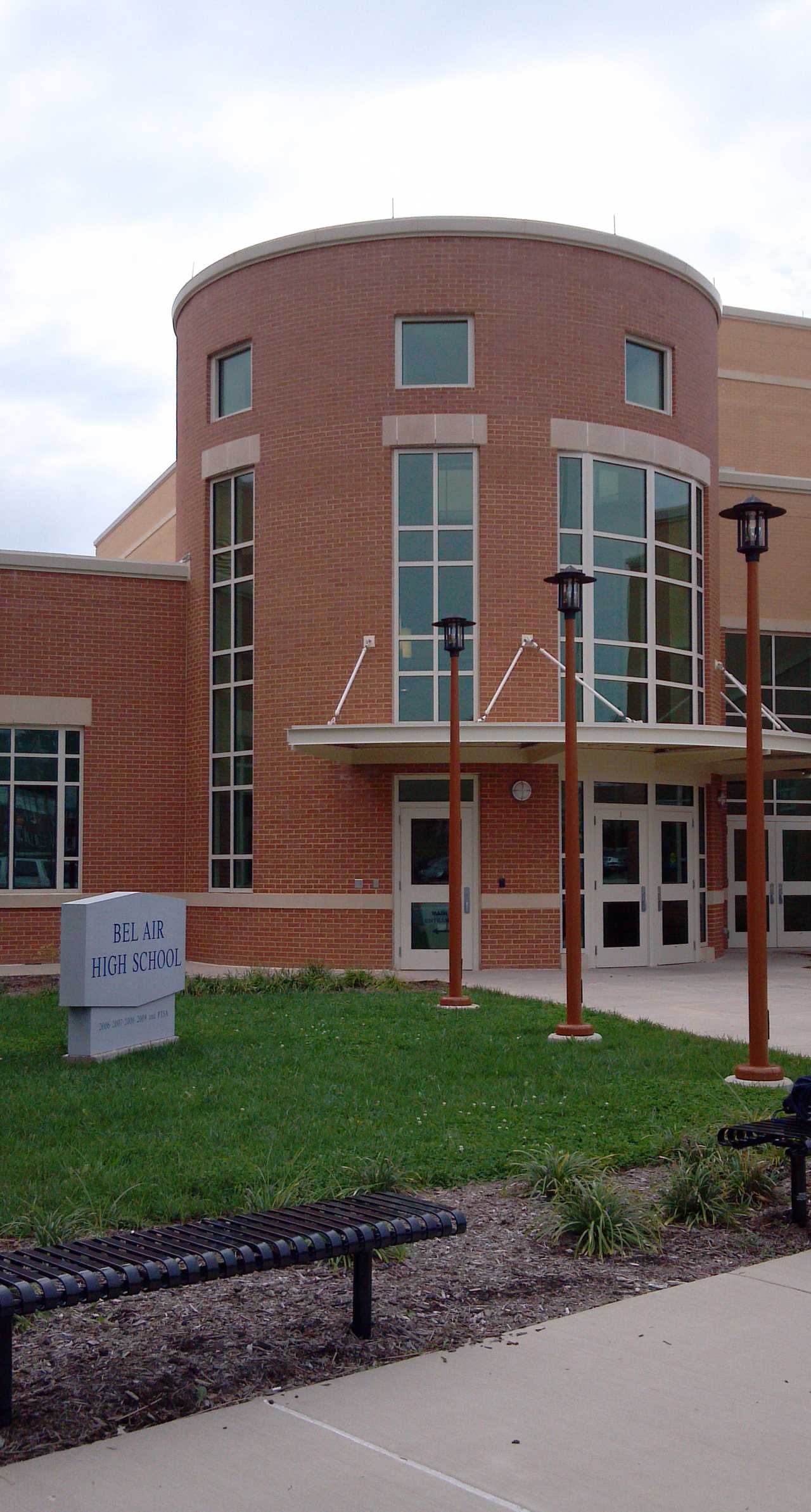 Lockdown Lifted At Maryland High School After Police Respond To ...