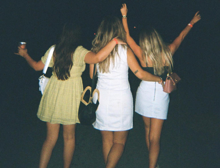 13 Things We Wish We Knew In Our 20s - Dear Media